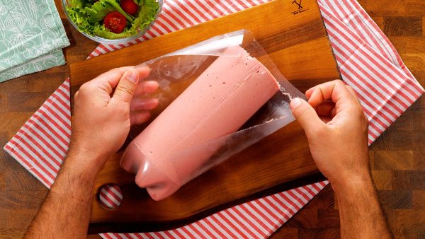 Parizer de casă din carne de pui - Idei de retete