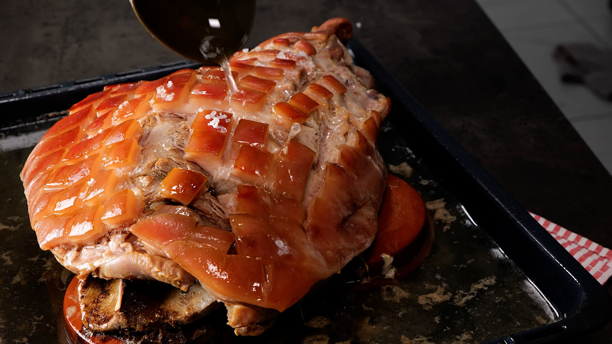 Pulpă de porc la cuptor – Idei de retete